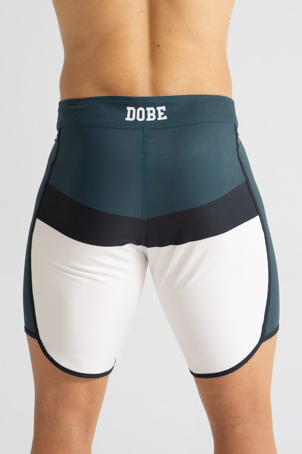 GREEN STAGE SHORTS – DOBE BRAND